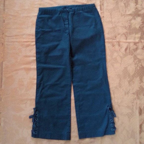 Express | Pants & Jumpsuits | Nwot Black Express Capri Pants With Lace ...